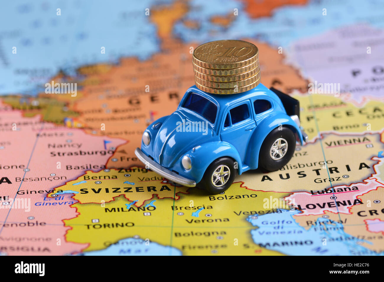 exportieren Sie das Geld mit dem Auto über die nationalen Grenzen ...