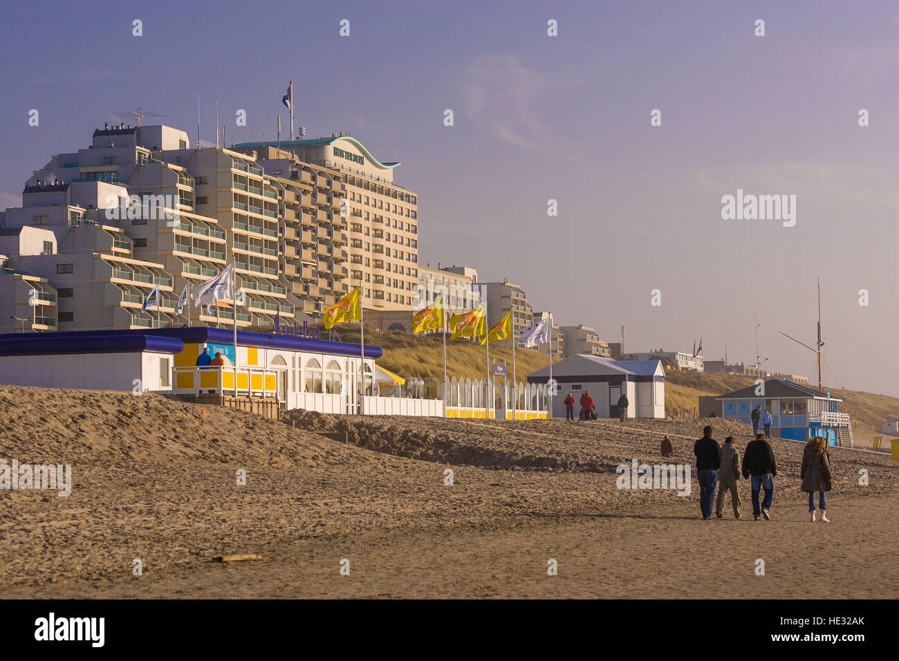 Noordwijk beach -Fotos und -Bildmaterial in hoher Auflösung – Alamy