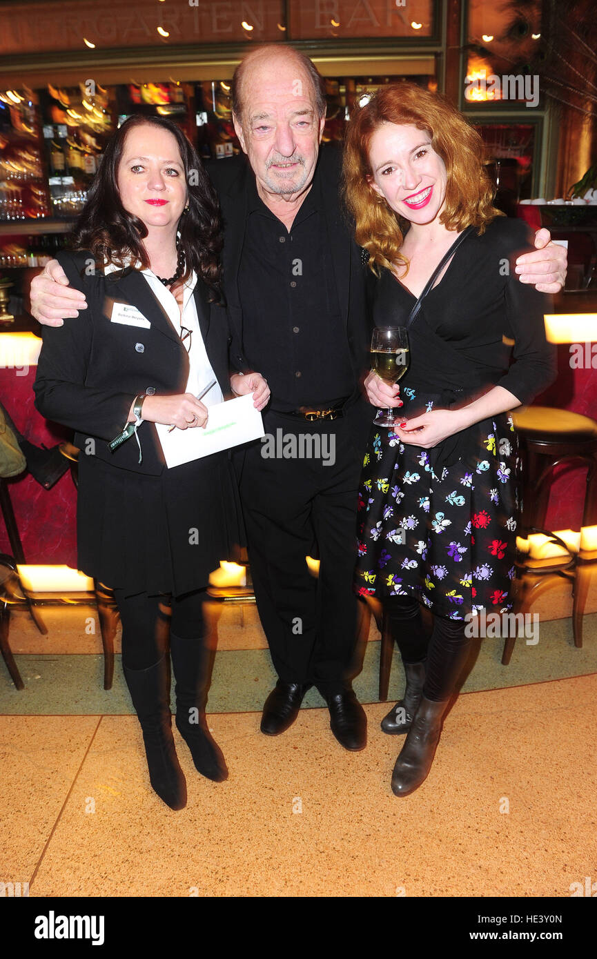 Laura käfer -Fotos und -Bildmaterial in hoher Auflösung – Alamy