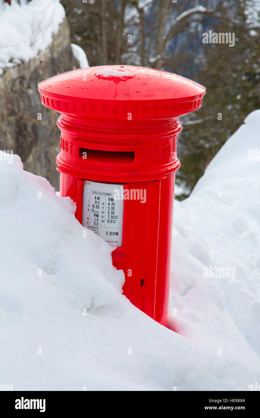 Swiss post box -Fotos und -Bildmaterial in hoher Auflösung – Alamy