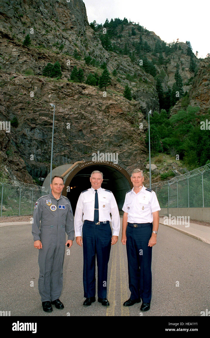 Cheyenne Mountain, Colorado, Operations Center Kommandeur ...