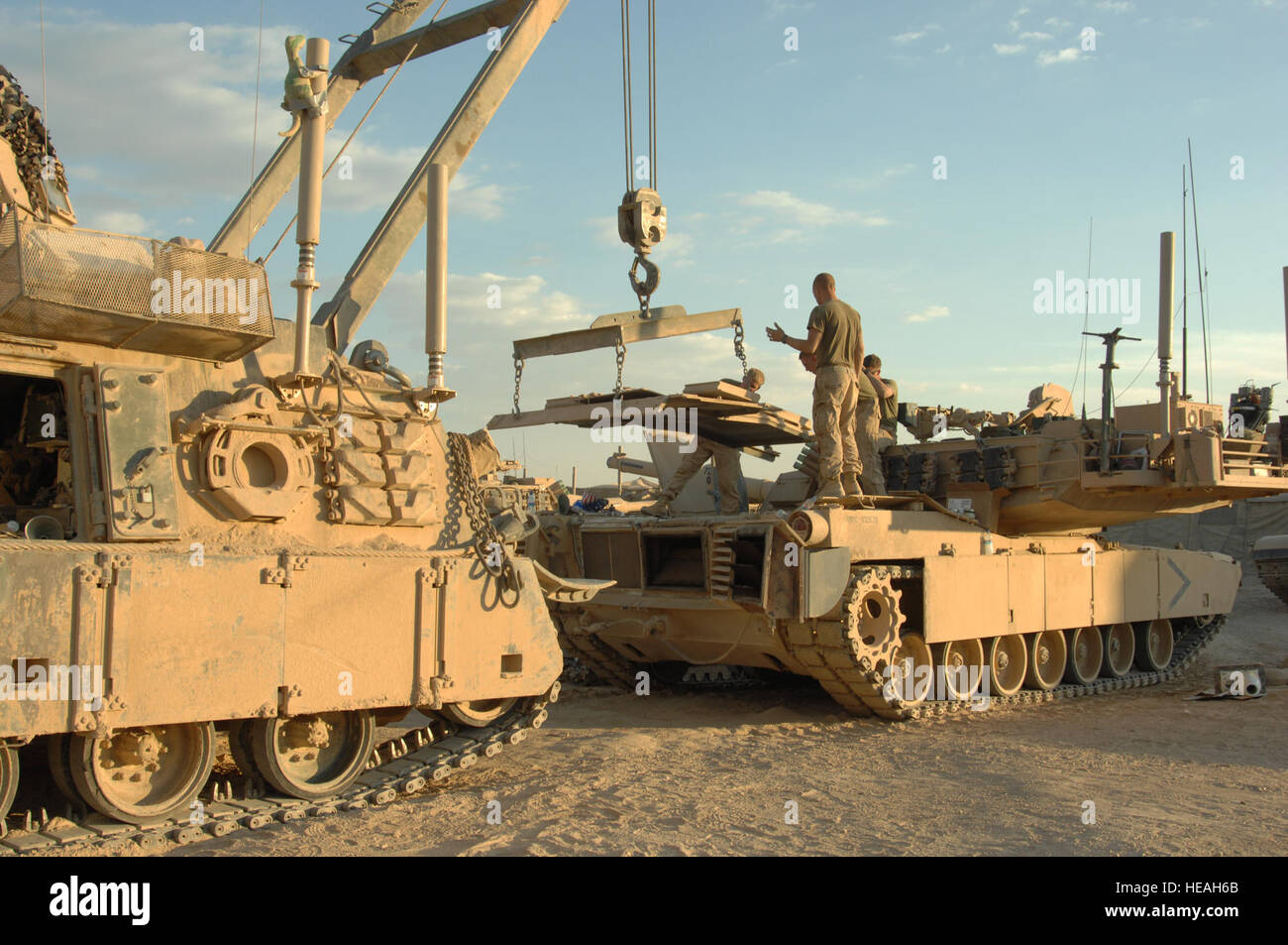 M88a2 hercules tank bergungsfahrzeug -Fotos und -Bildmaterial in hoher ...