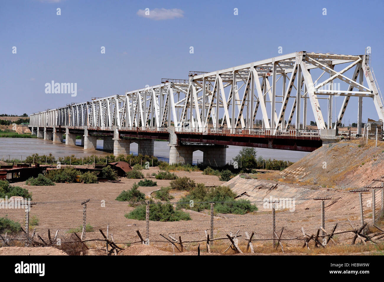 Usbekistan luftwaffe -Fotos und -Bildmaterial in hoher Auflösung – Alamy