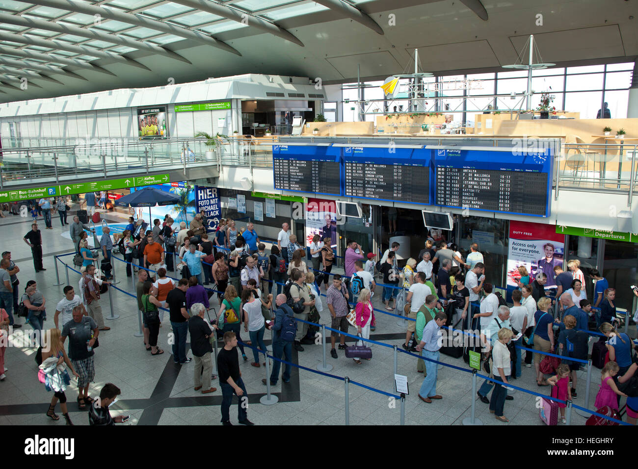 Deutschland flughafen dortmund -Fotos und -Bildmaterial in hoher Auflösung – Alamy