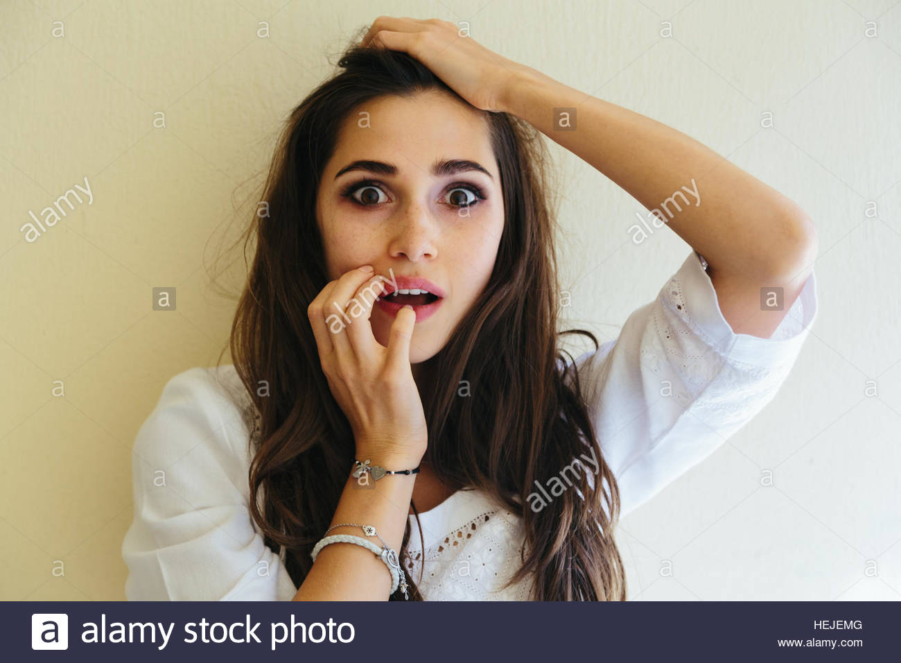 Girl Fear Scream Stockfotos & Girl Fear Scream Bilder - Alamy
