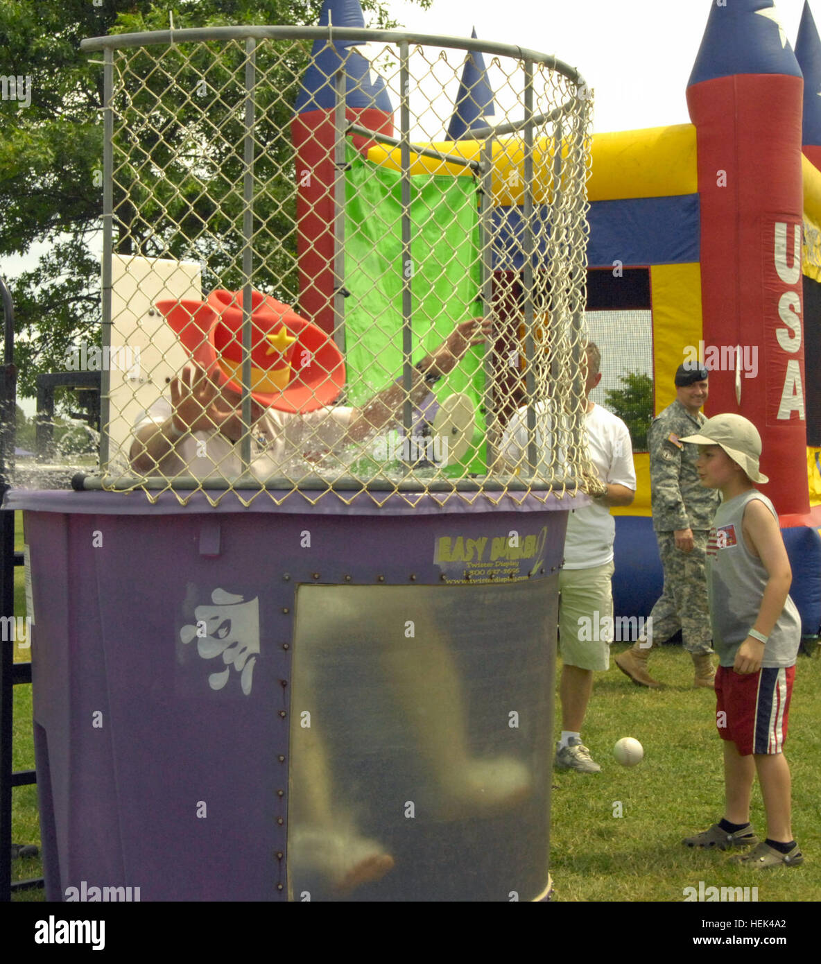 Sohn von john wayne -Fotos und -Bildmaterial in hoher Auflösung – Alamy