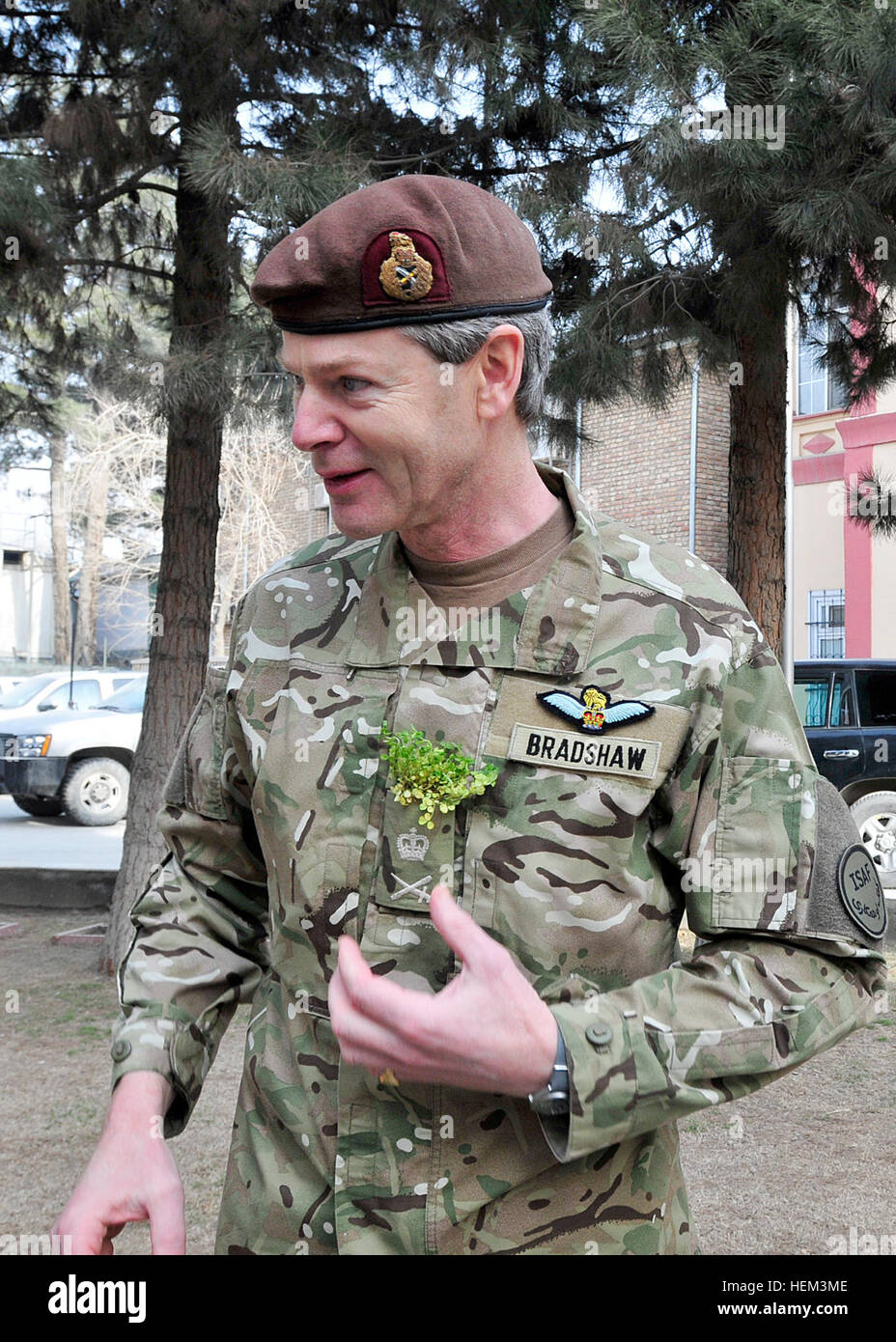 Lt gen adrian bradshaw -Fotos und -Bildmaterial in hoher Auflösung – Alamy