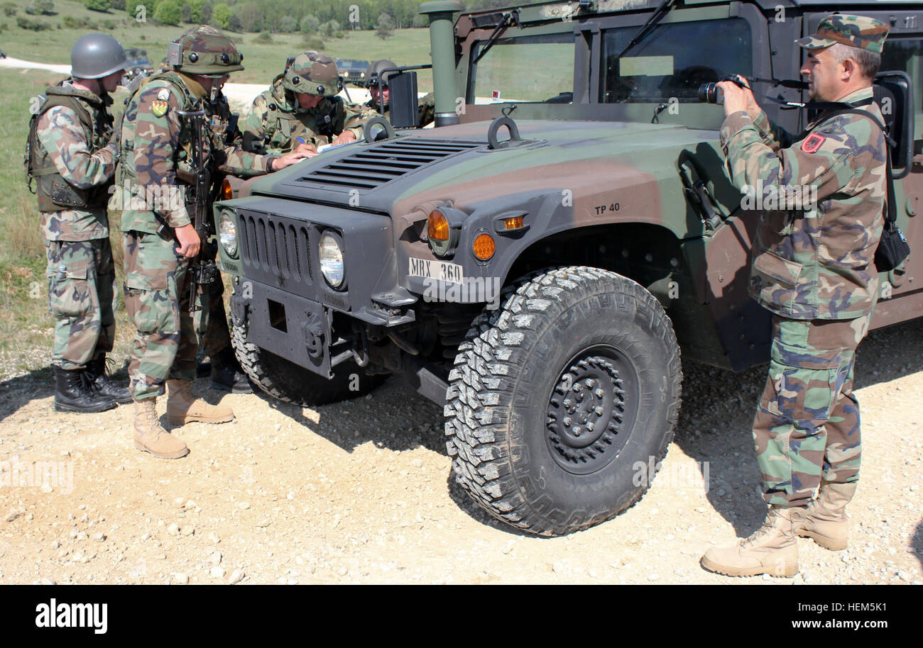 Omlt deutsch afghanistan -Fotos und -Bildmaterial in hoher Auflösung ...