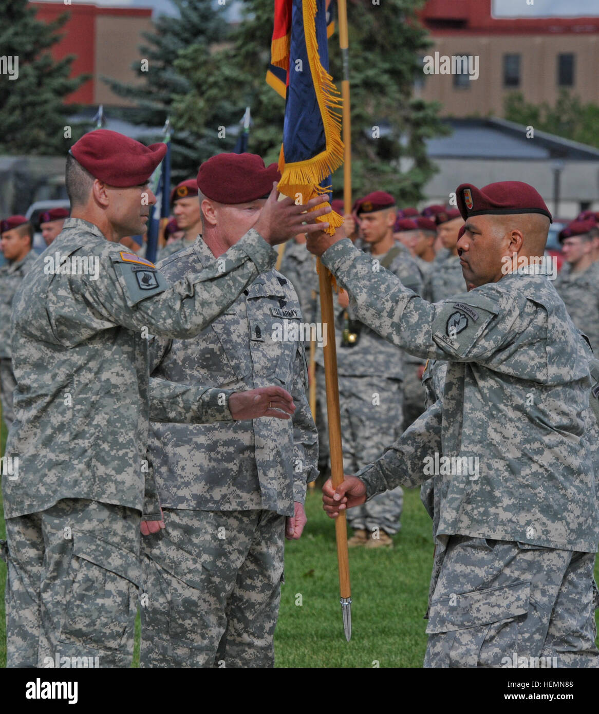 Col matthew macfarlane -Fotos und -Bildmaterial in hoher Auflösung – Alamy