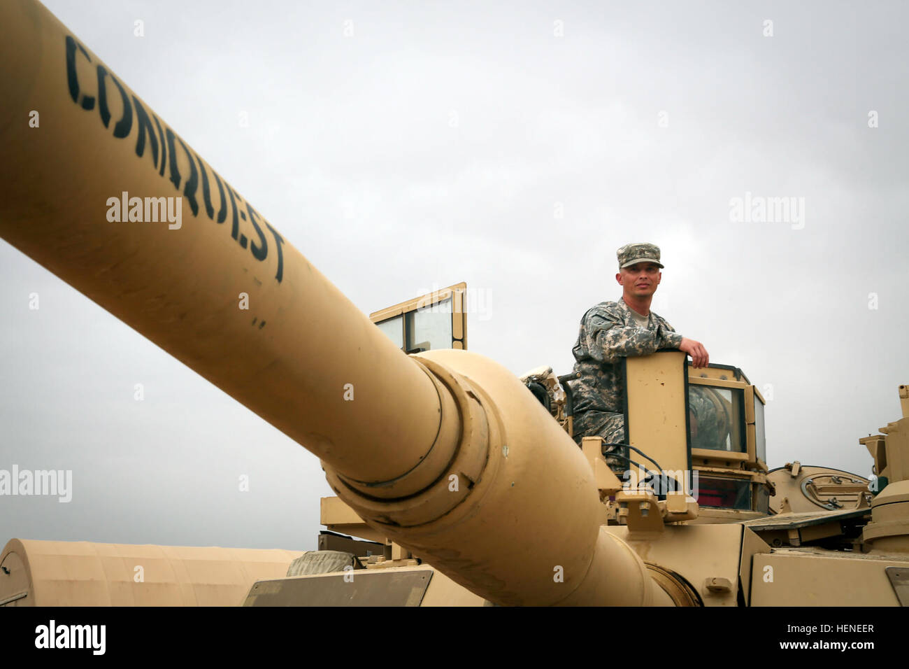 The 1st tank battalion crews master gunner -Fotos und -Bildmaterial in ...