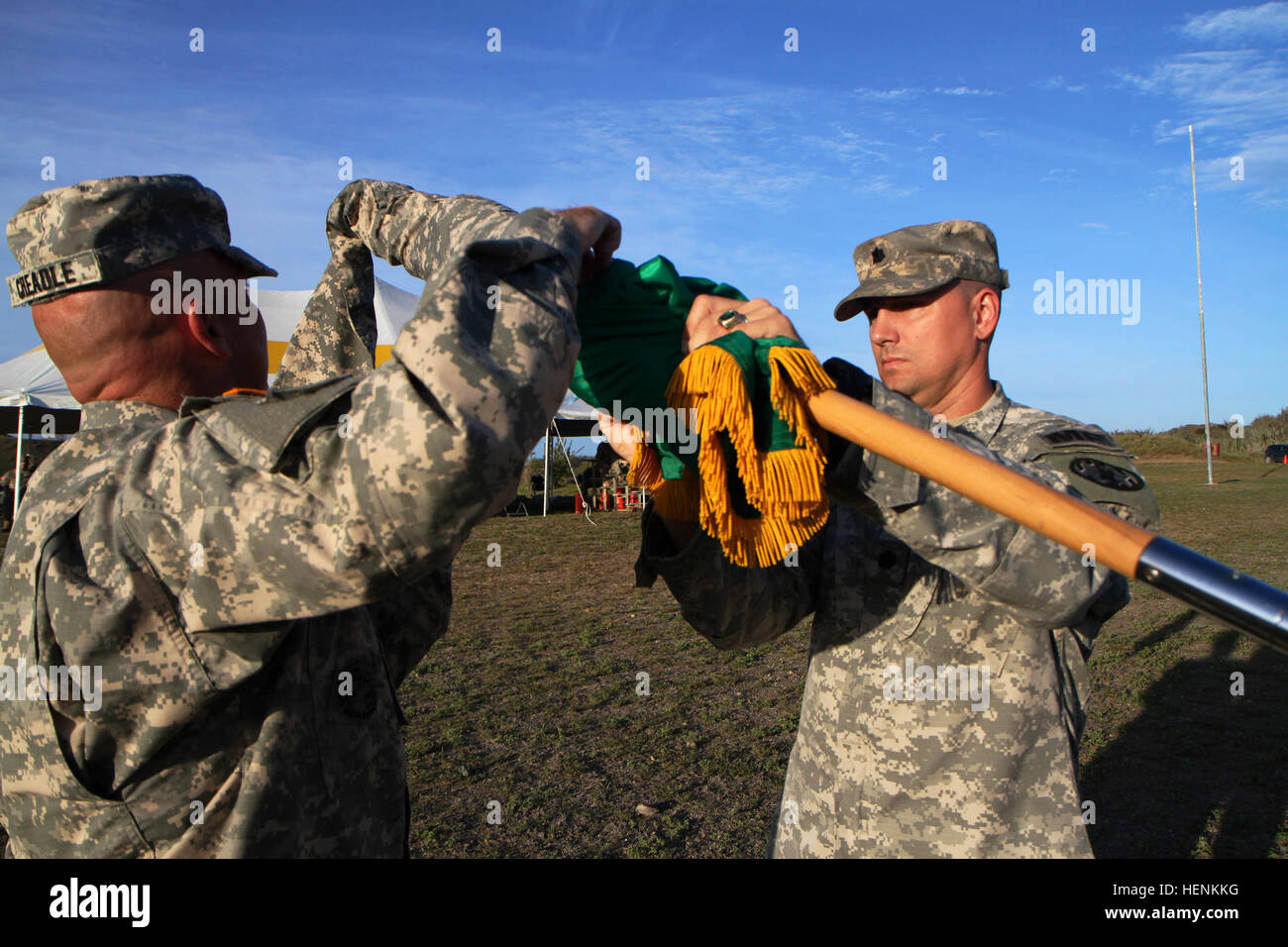 93. Militärpolizei Bataillonskommandeur und Command Sergeant Major ...