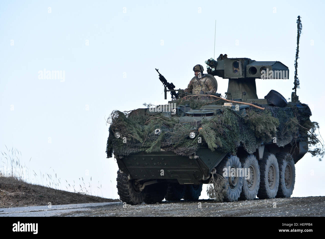 M1128 mobile gun system -Fotos und -Bildmaterial in hoher Auflösung – Alamy