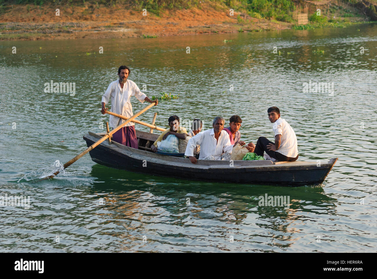 Boot in bangladesch -Fotos und -Bildmaterial in hoher Auflösung – Alamy