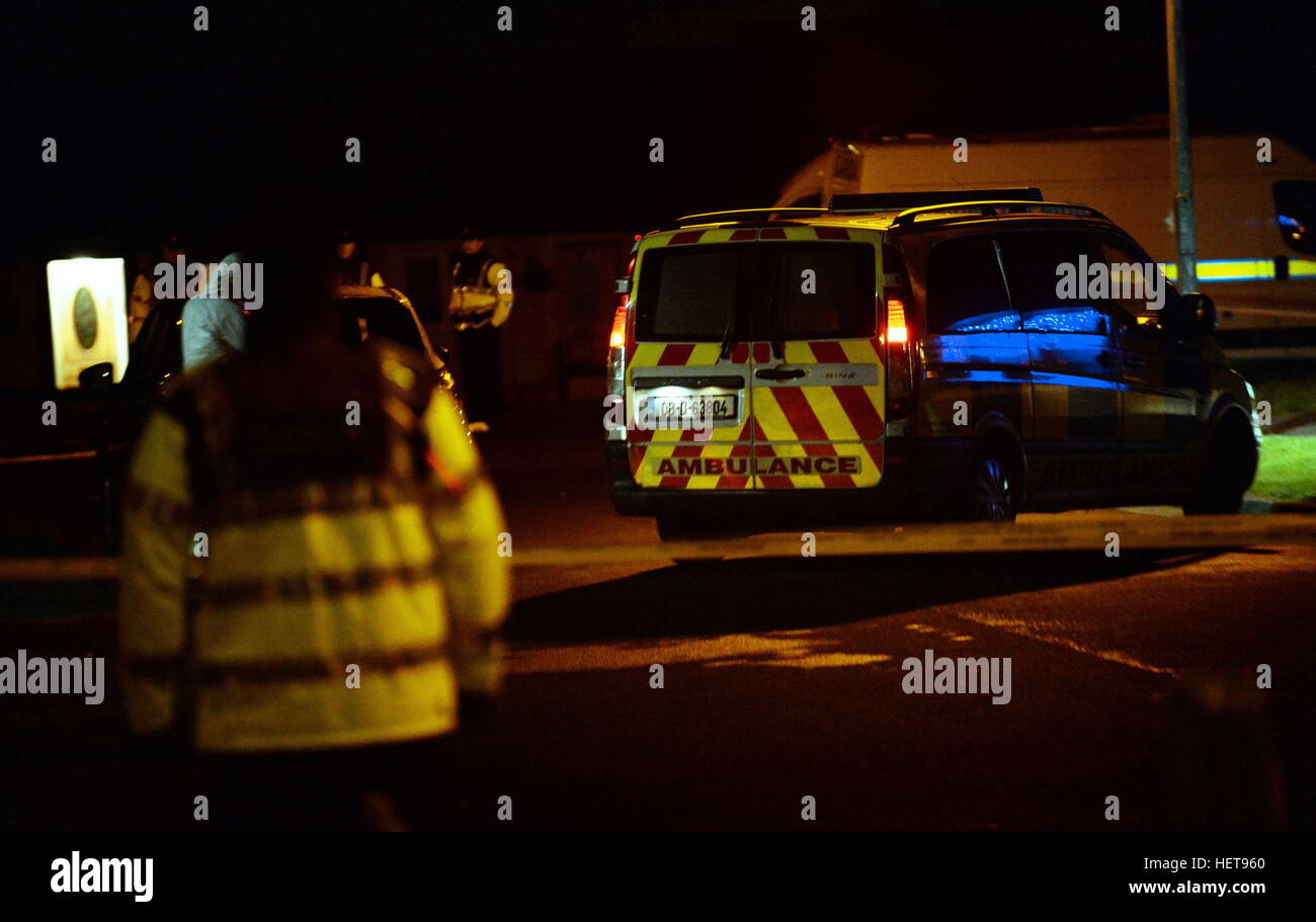 Krankenwagen verlassen -Fotos und -Bildmaterial in hoher Auflösung – Alamy