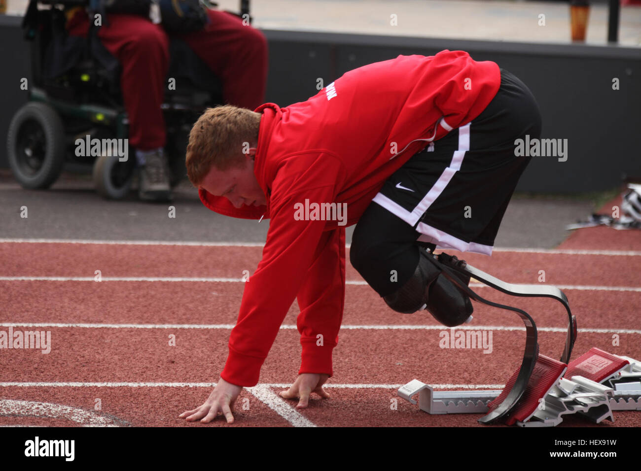 U.S. Marine Lance Cpl. Joshua Wege übt seinen Start bei den 2011 ...