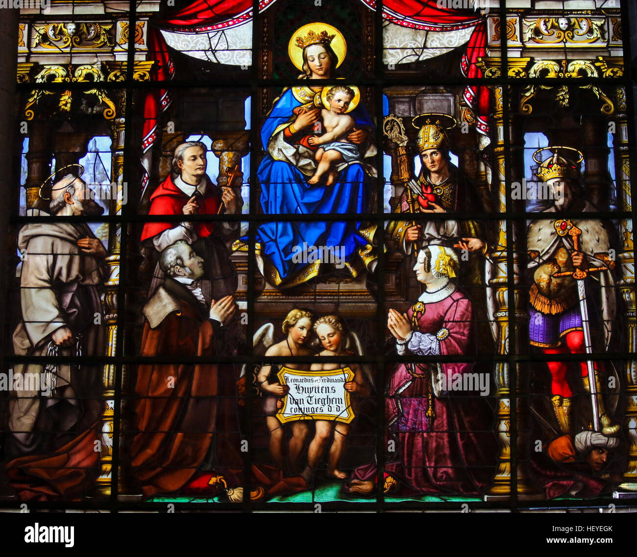 Heilige maria mit jesuskind -Fotos und -Bildmaterial in hoher Auflösung – Alamy