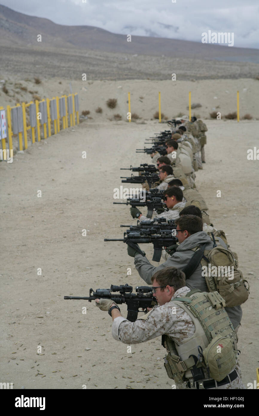 US-Marines mit 3rd Platoon, Delta Company, 1st Reconnaissance Battalion ...