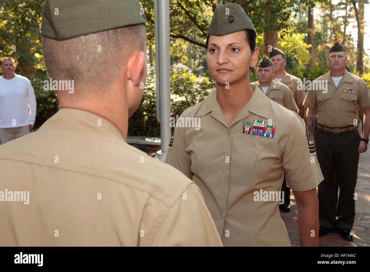 Erster sergeant adams -Fotos und -Bildmaterial in hoher Auflösung – Alamy