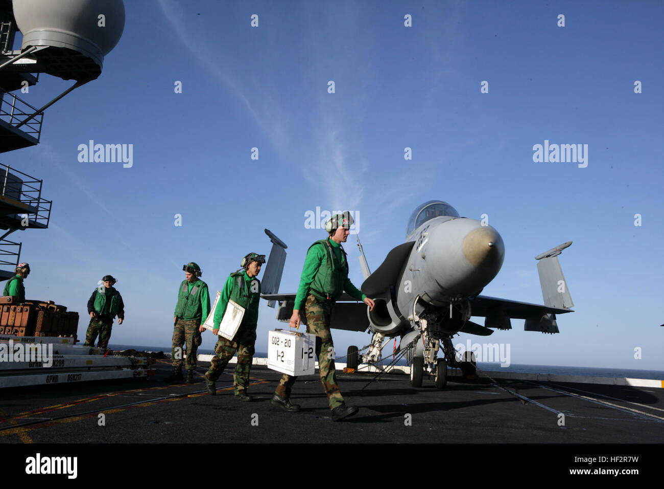 Lcdr jason salta -Fotos und -Bildmaterial in hoher Auflösung – Alamy