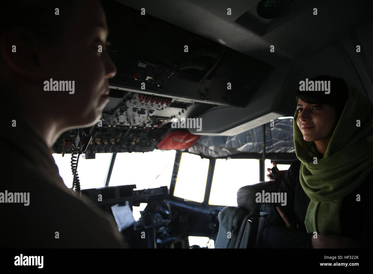 Capt niloofar rahmani -Fotos und -Bildmaterial in hoher Auflösung – Alamy