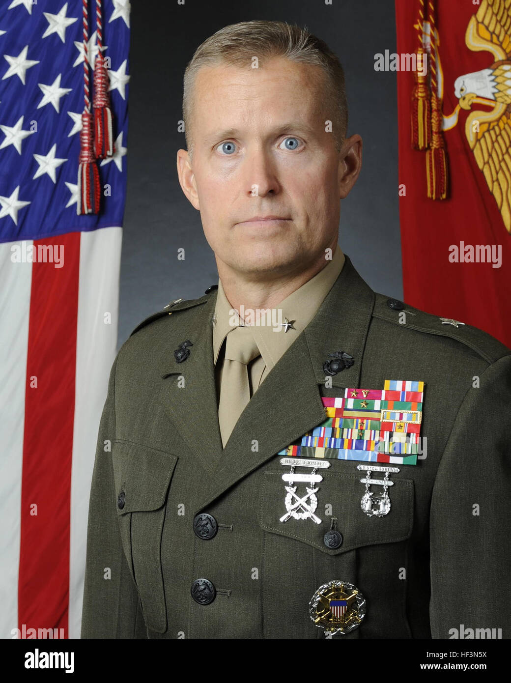 Brigadier general carl e mundy iii -Fotos und -Bildmaterial in hoher ...