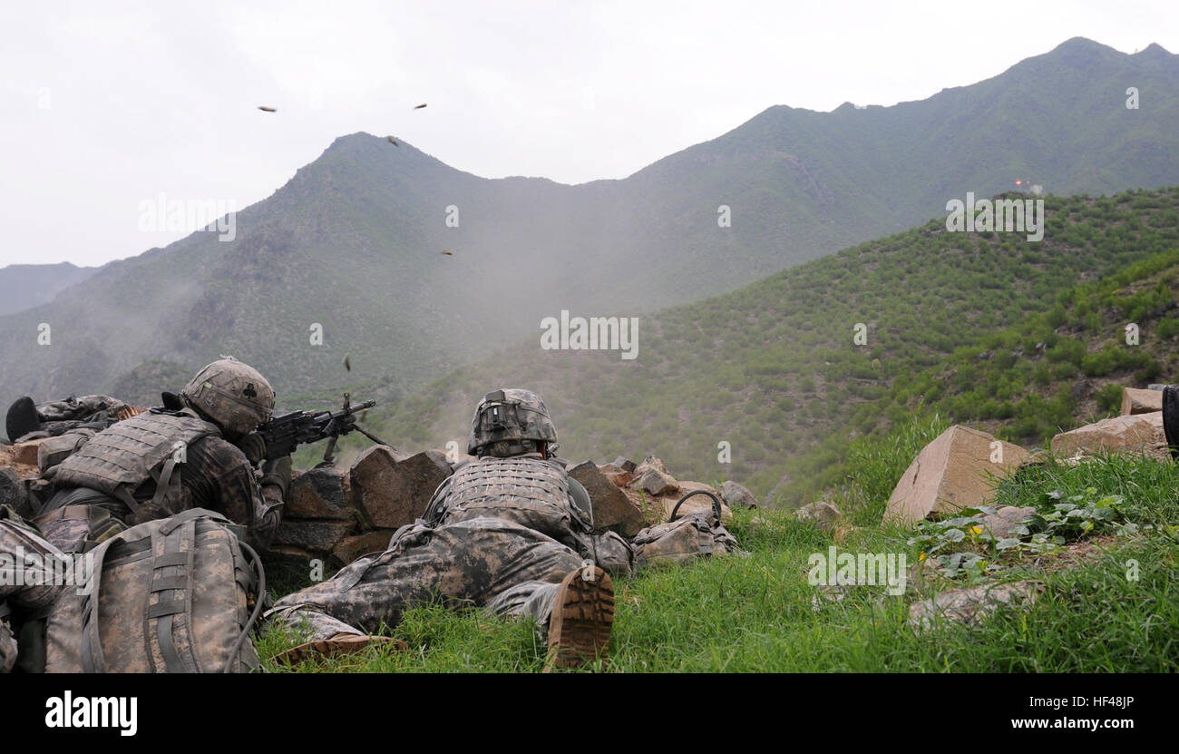 Uns armeestab sgt glenn luce der stadt des mittleren westens -Fotos und ...