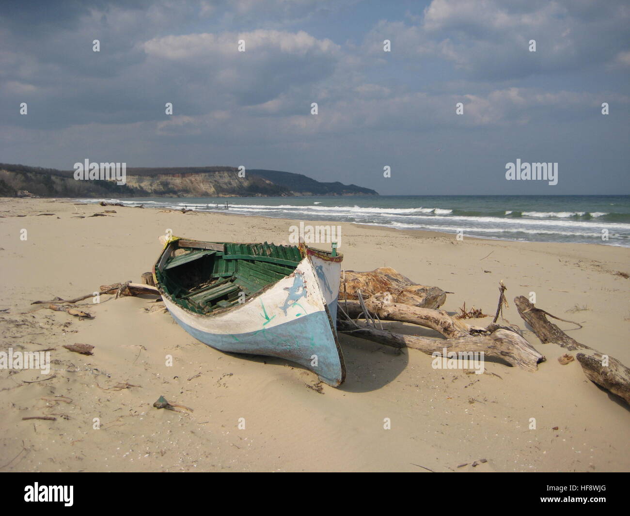 Boot boat -Fotos und -Bildmaterial in hoher Auflösung – Alamy