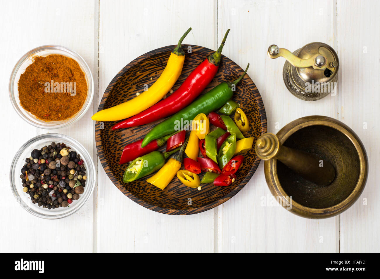 Bunter Mix aus den frischesten und heißesten Chili peppers ...
