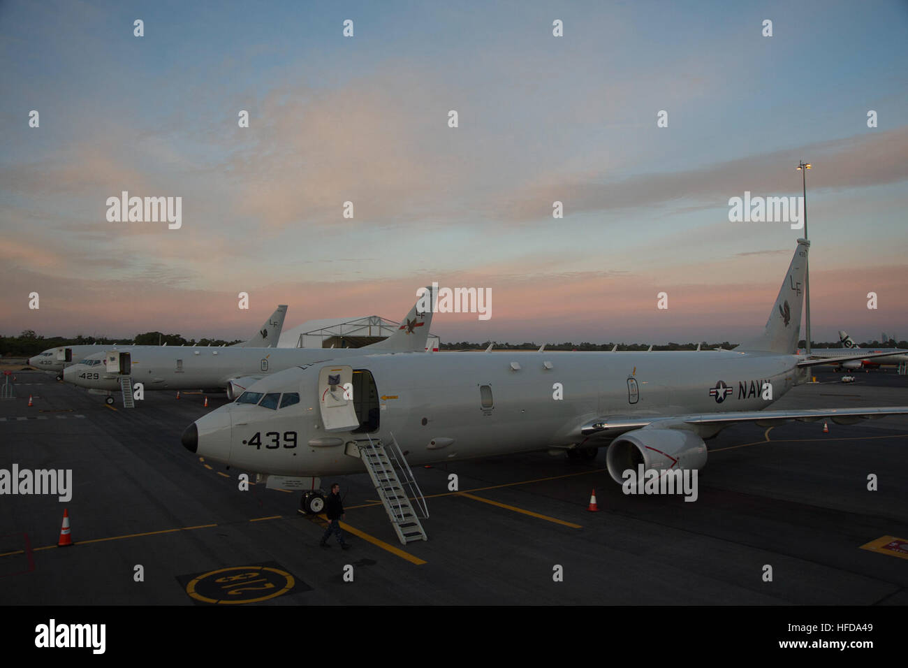 Drei P-8A Poseidon Flugzeuge von Patrol Squadron (VP) 16, stehen am ...