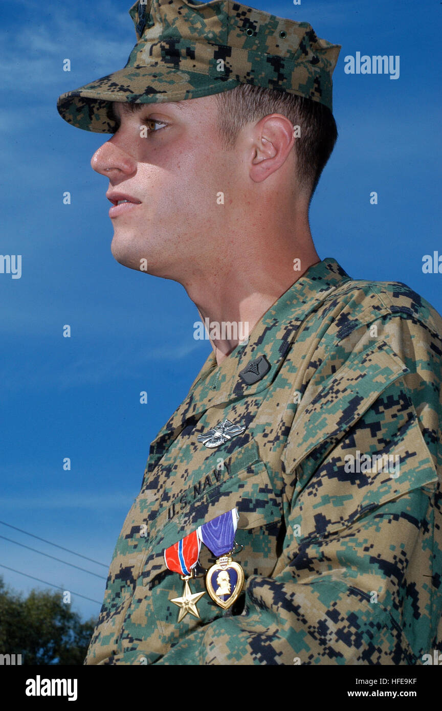 050209-N-0000 X-002 Camp Pendleton, Kalifornien (9. Februar 2005) – US ...