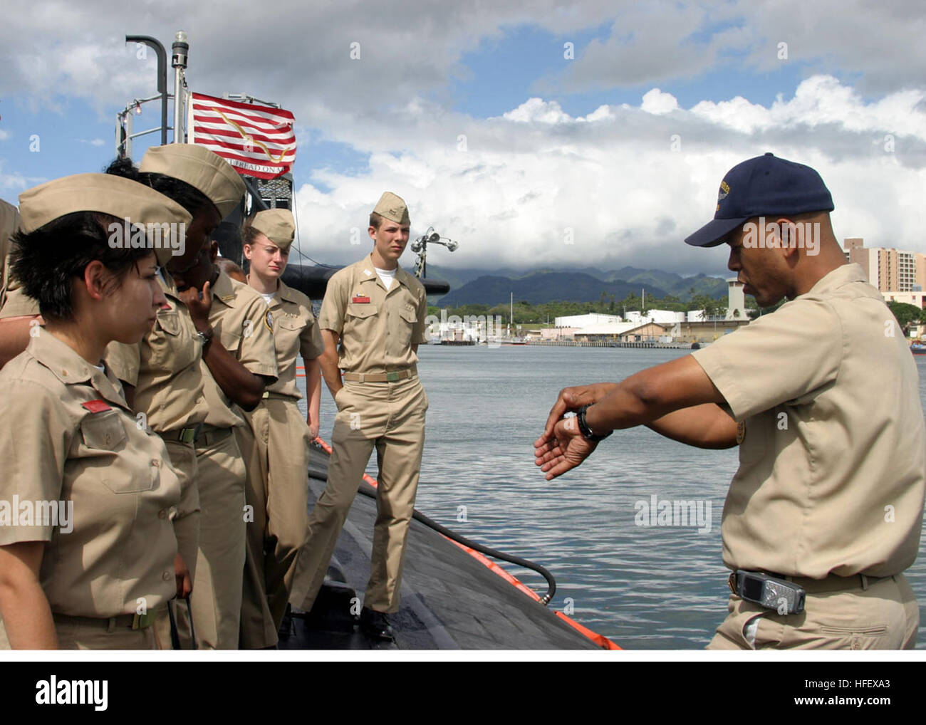 Marine junior reserve offiziere trainieren korps -Fotos und ...