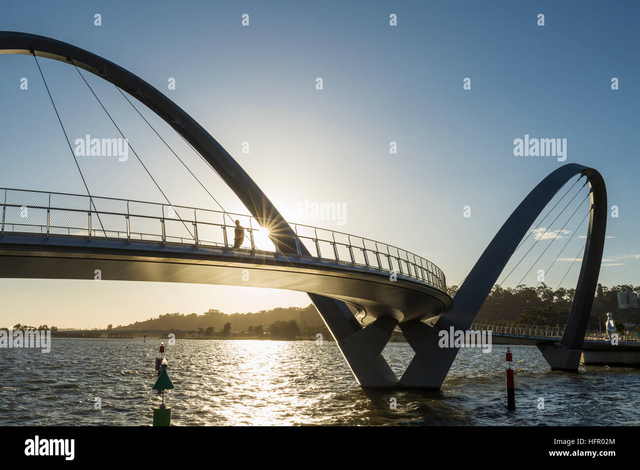 Elizabeth river bridge -Fotos und -Bildmaterial in hoher Auflösung – Alamy