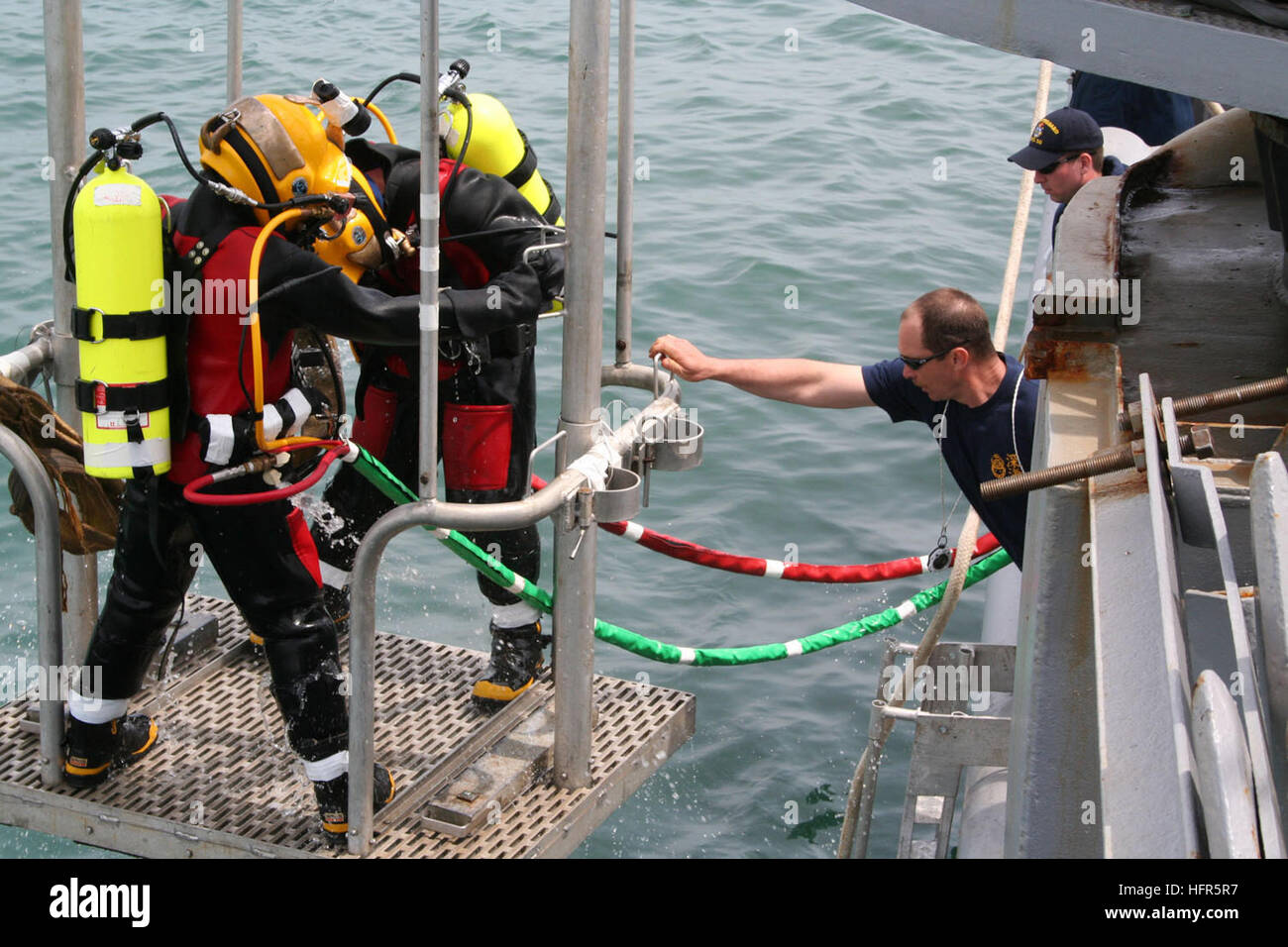 Uss safeguard -Fotos und -Bildmaterial in hoher Auflösung – Alamy