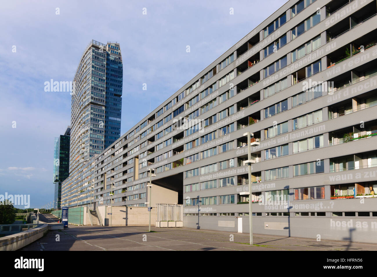 Wien, Wien: Wohnhaus Mischek Tower in der Donaucity, 22., Wien, Österreich Stockfotografie - Alamy