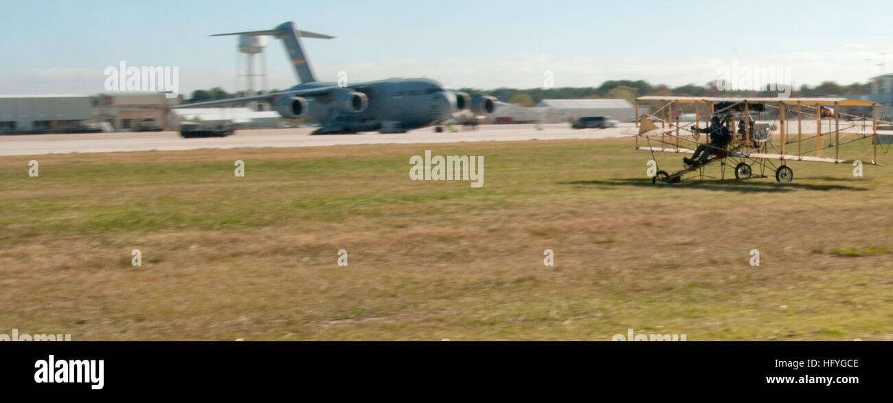 100 jahre marinefliegerei -Fotos und -Bildmaterial in hoher Auflösung ...