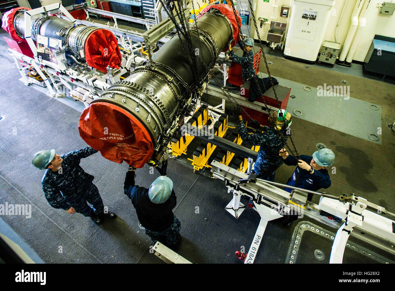 F414 ge 400 jet engine -Fotos und -Bildmaterial in hoher Auflösung – Alamy