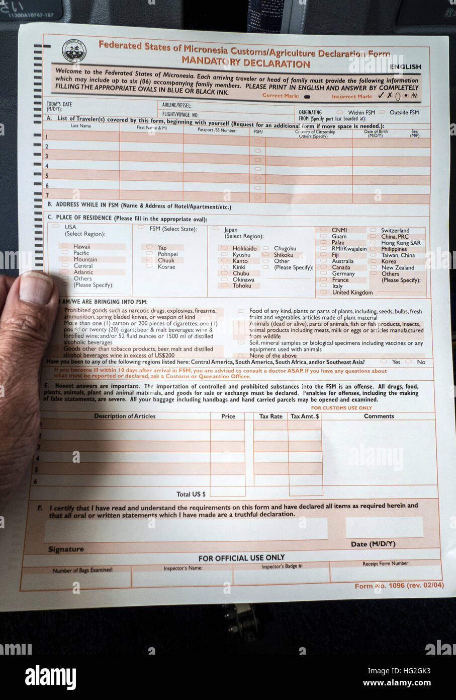 Customs declaration form -Fotos und -Bildmaterial in hoher Auflösung ...
