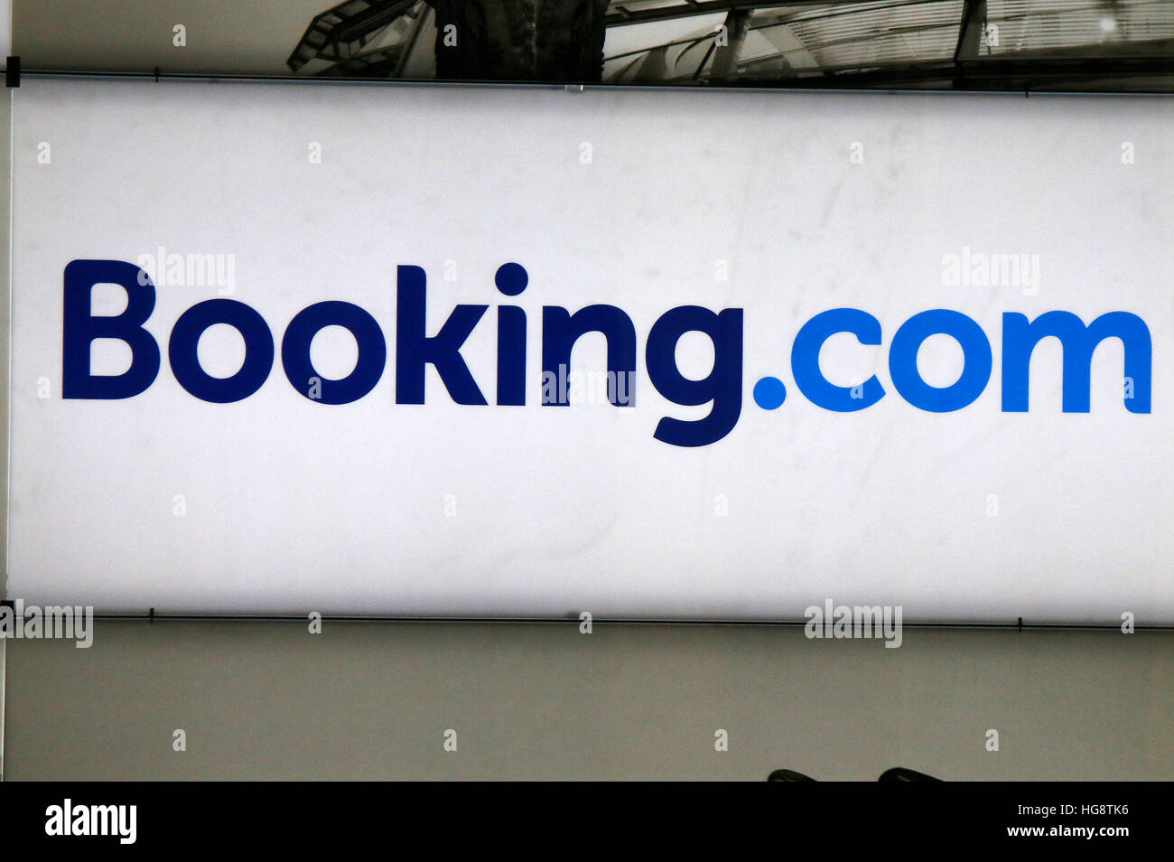 Booking com logo -Fotos und -Bildmaterial in hoher Auflösung – Alamy