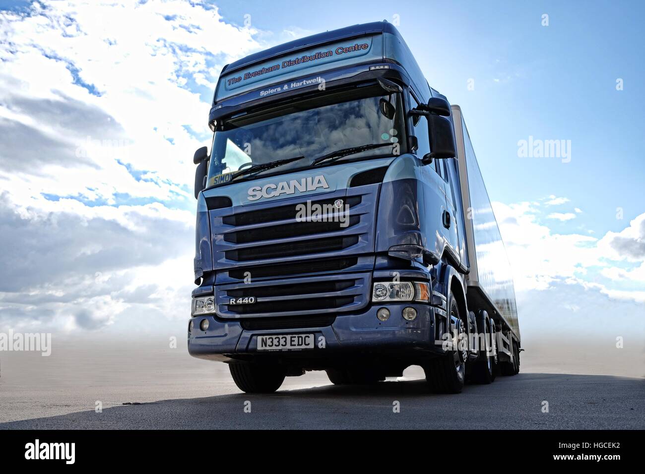 Scania r440 lkw rig lkw -Fotos und -Bildmaterial in hoher Auflösung – Alamy