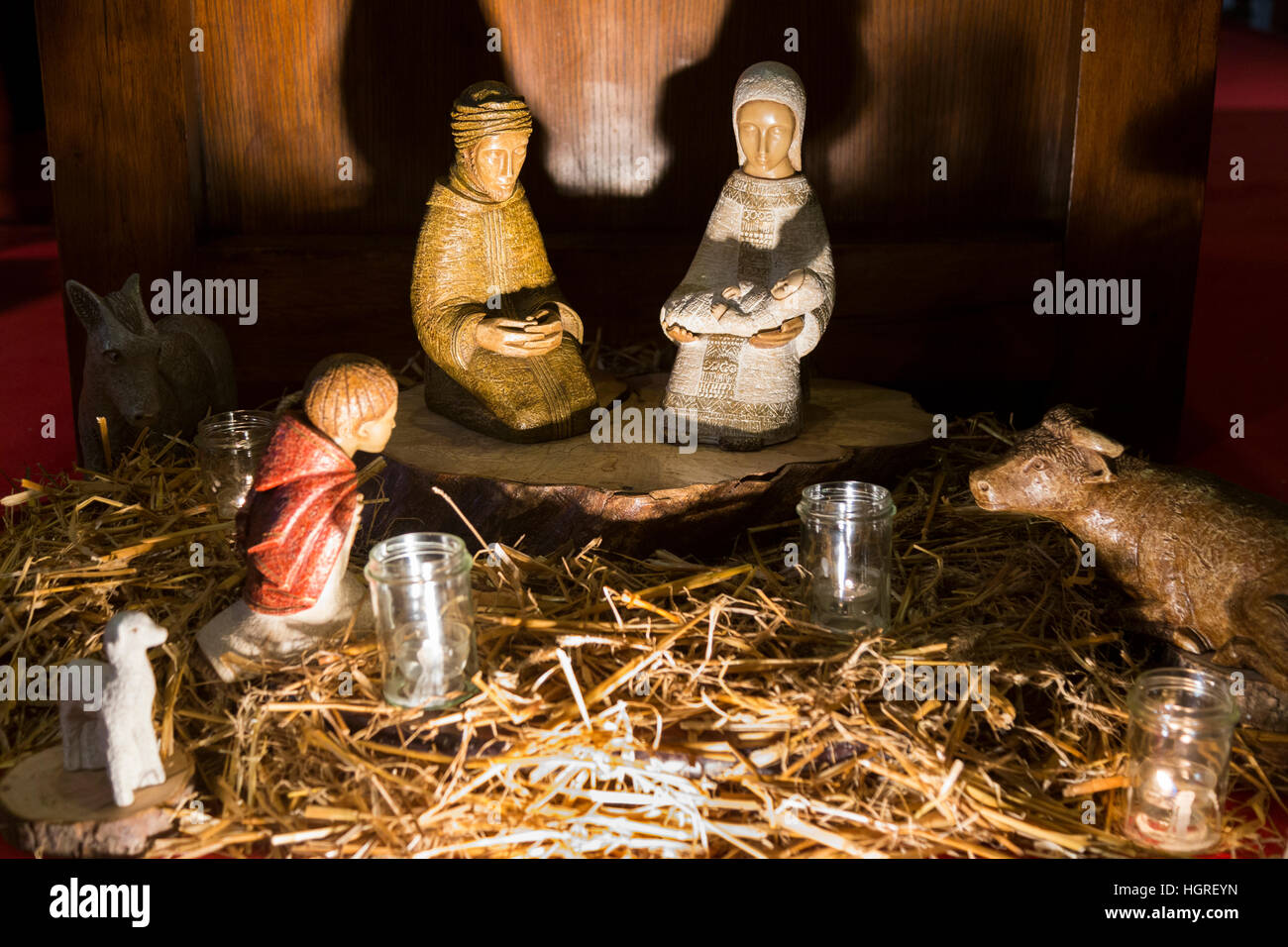 Jesus Christus Krippe In Der Kirche Stockfotos und -bilder Kaufen - Alamy