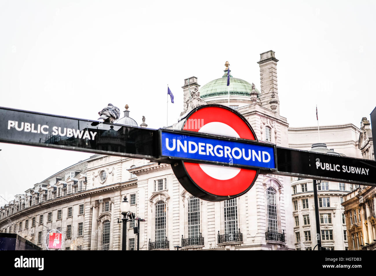U bahn schild london -Fotos und -Bildmaterial in hoher Auflösung – Alamy