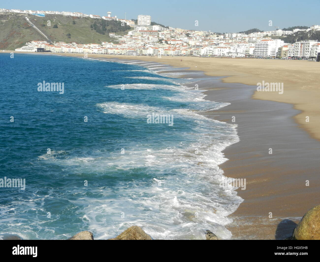 Praia de nazare -Fotos und -Bildmaterial in hoher Auflösung – Alamy