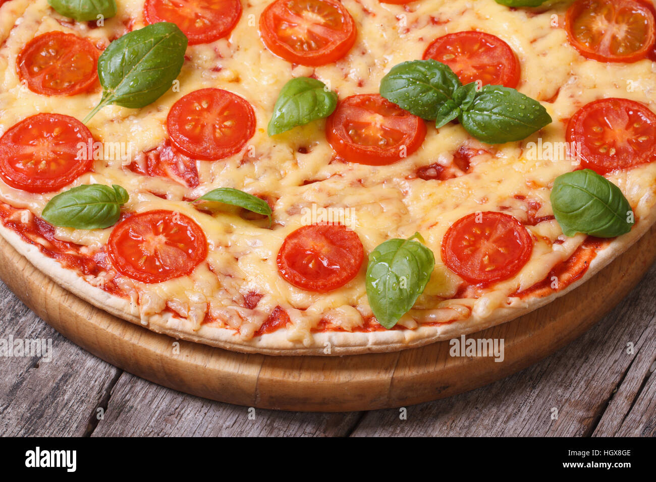 Alte pizza -Fotos und -Bildmaterial in hoher Auflösung – Alamy