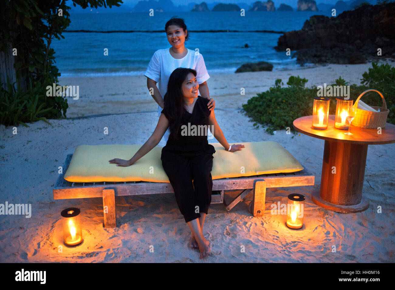 Thai massage girl phuket thailand -Fotos und -Bildmaterial in hoher Auflösung – Alamy