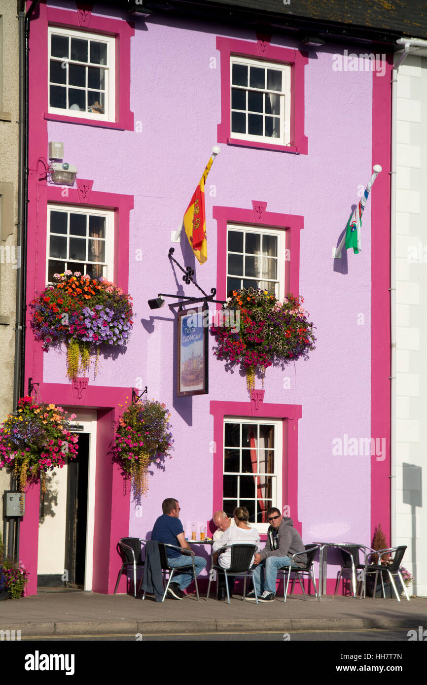 Trinker draußen -Fotos und -Bildmaterial in hoher Auflösung – Alamy