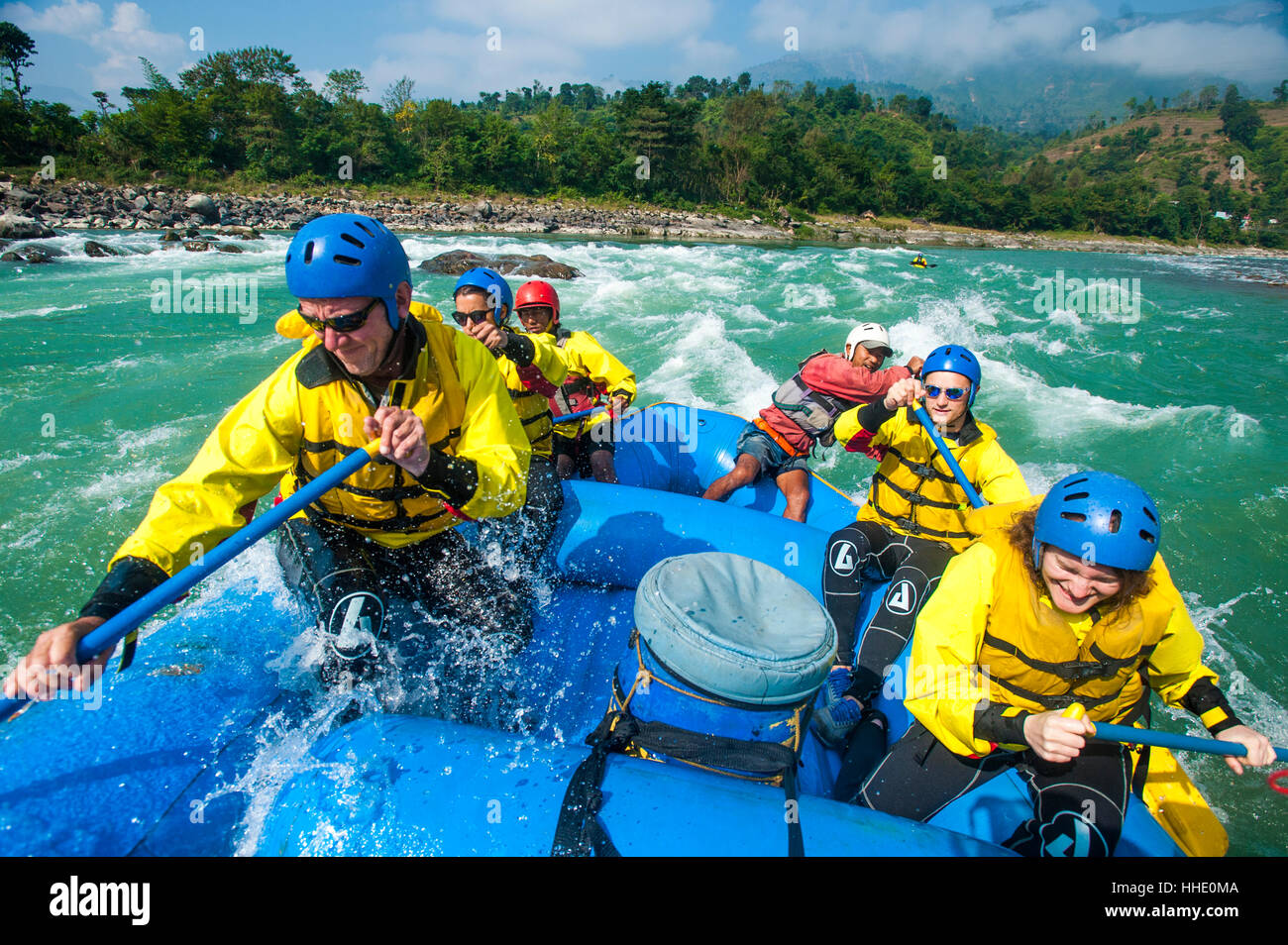Touristischer fluss rafting nepal -Fotos und -Bildmaterial in hoher ...