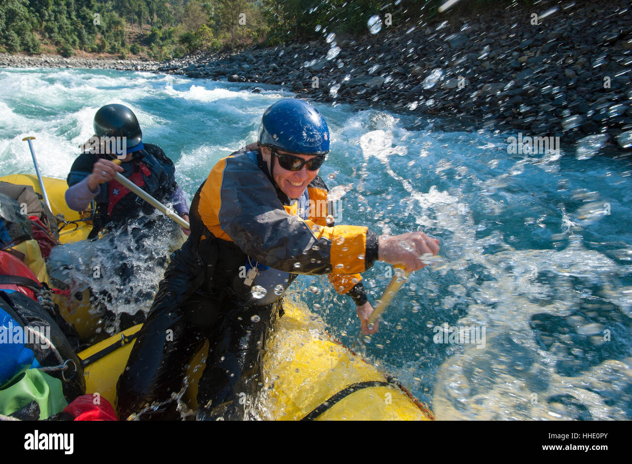 Touristischer fluss rafting nepal -Fotos und -Bildmaterial in hoher ...