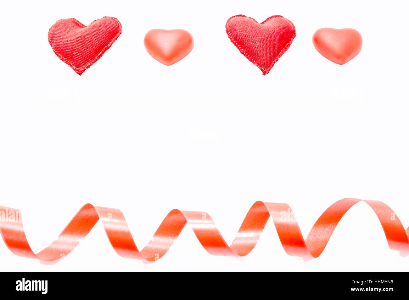 Vier rote herzen -Fotos und -Bildmaterial in hoher Auflösung – Alamy