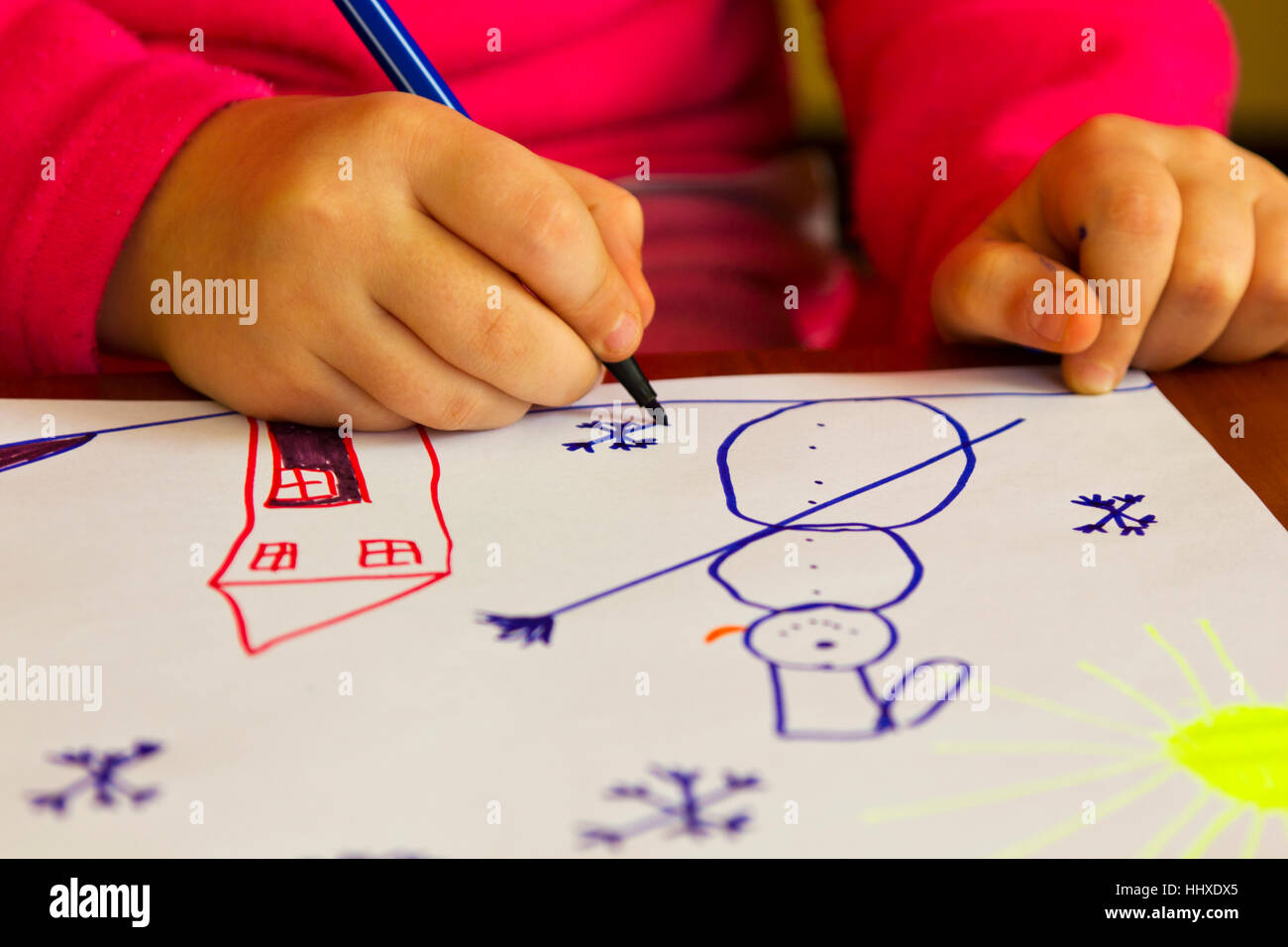 Bunte Kinder Zeichnung closeup Stockfotografie - Alamy