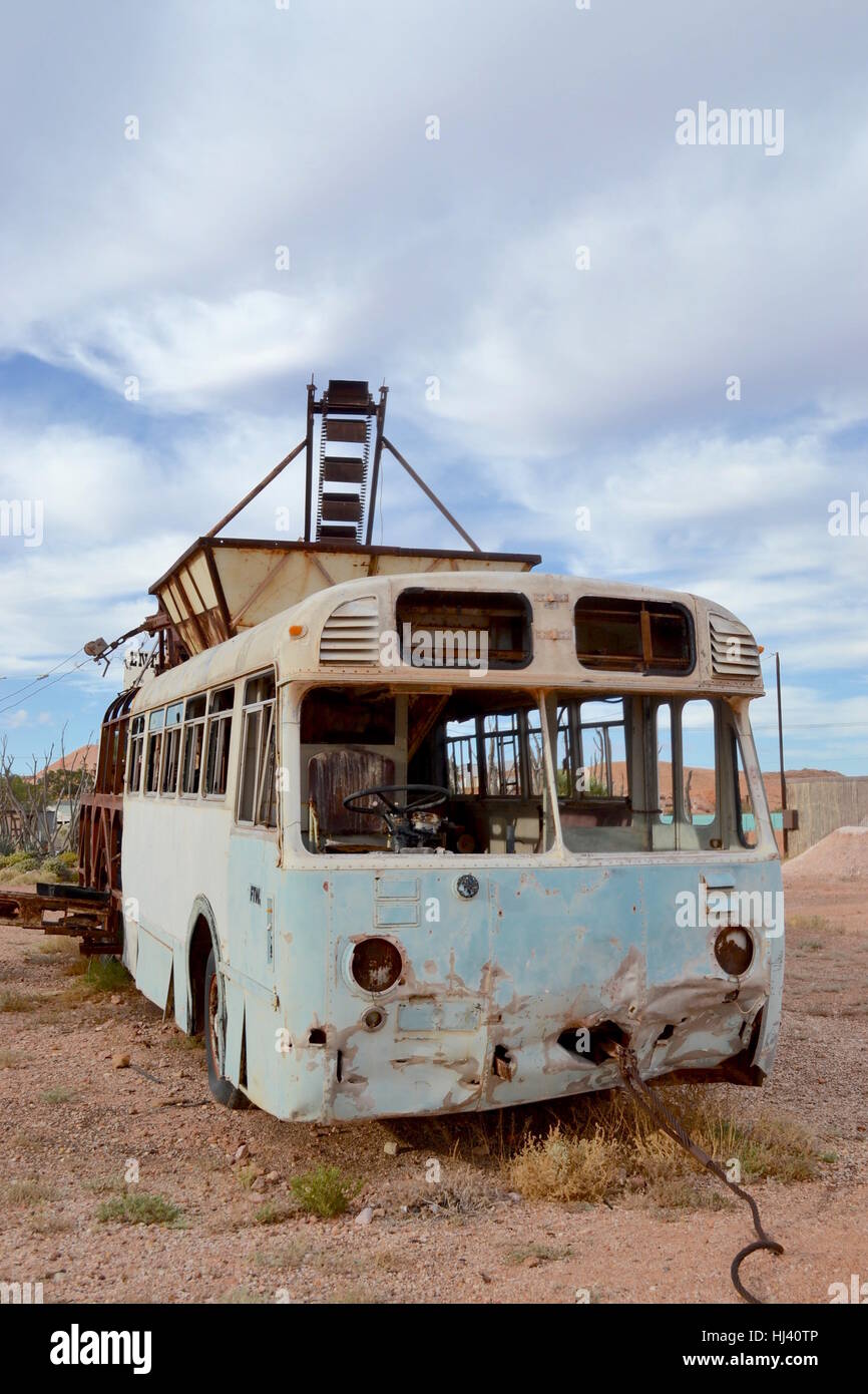 Outback bus -Fotos und -Bildmaterial in hoher Auflösung – Alamy